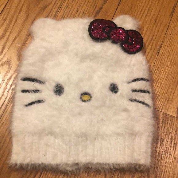 Hello Kitty | Accessories | Hello Kitty Winter Hat | Poshmark